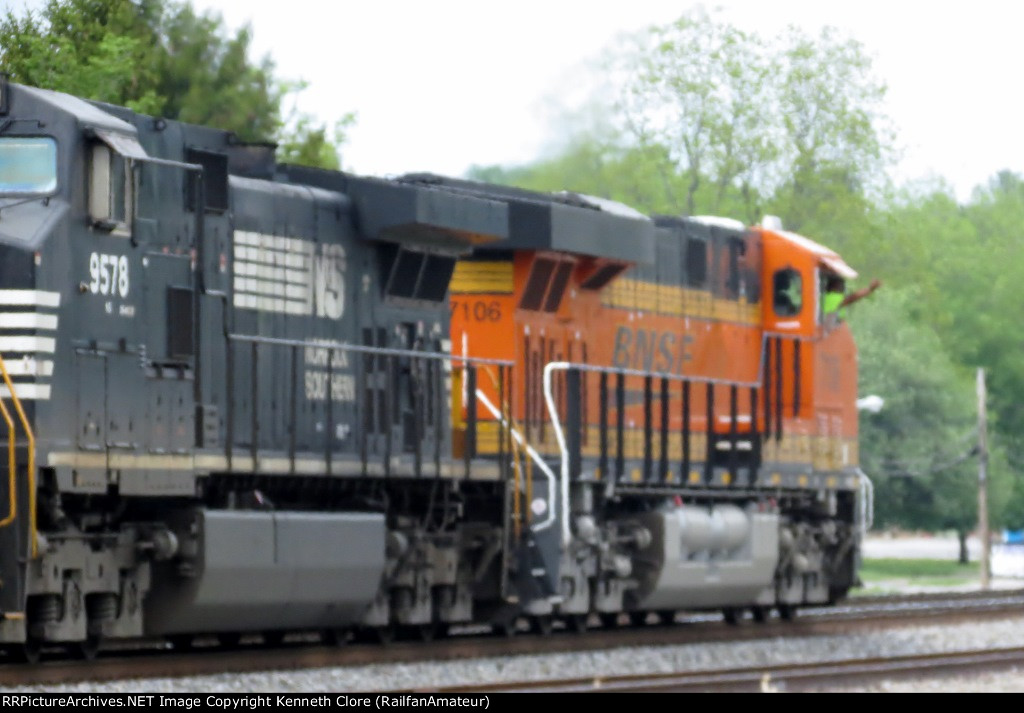 NS train #172 (Manifest) (New Orleans, LA - Linwood, NC) (pic 3)
